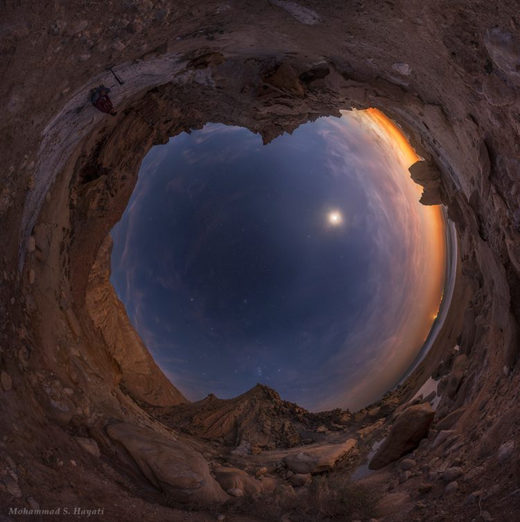 TWAN | Orion Over Persian Gulf Coast